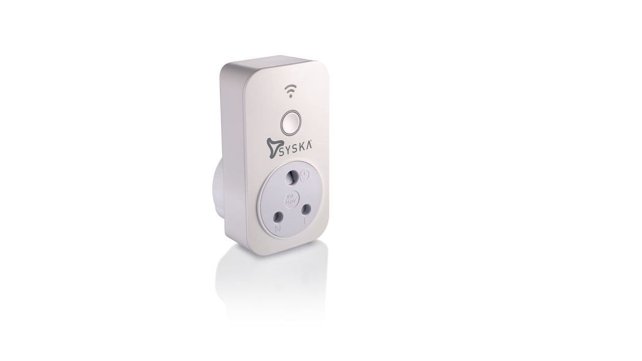 New Syska Smart Plug and WiFi Spike Buster Launched