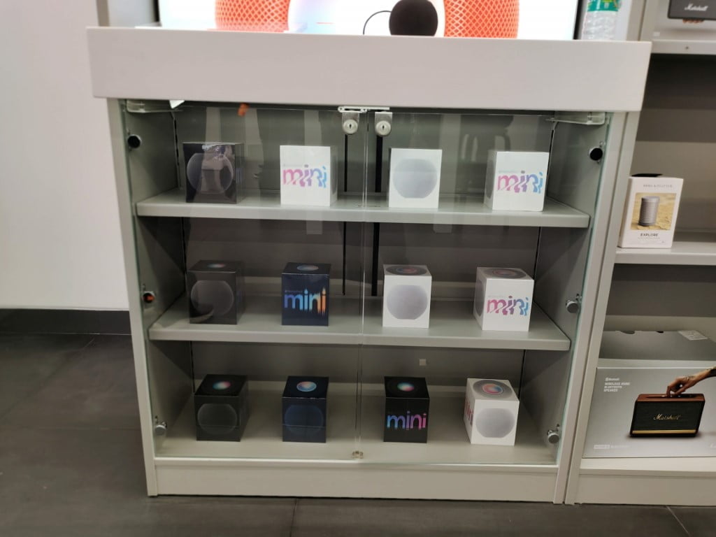 Unicorn Launched Gurugram’s First Apple Flagship Store at Cyber Hub